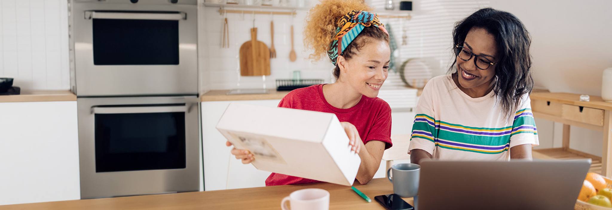 Buy stamps and packaging | Personal | Canada Post